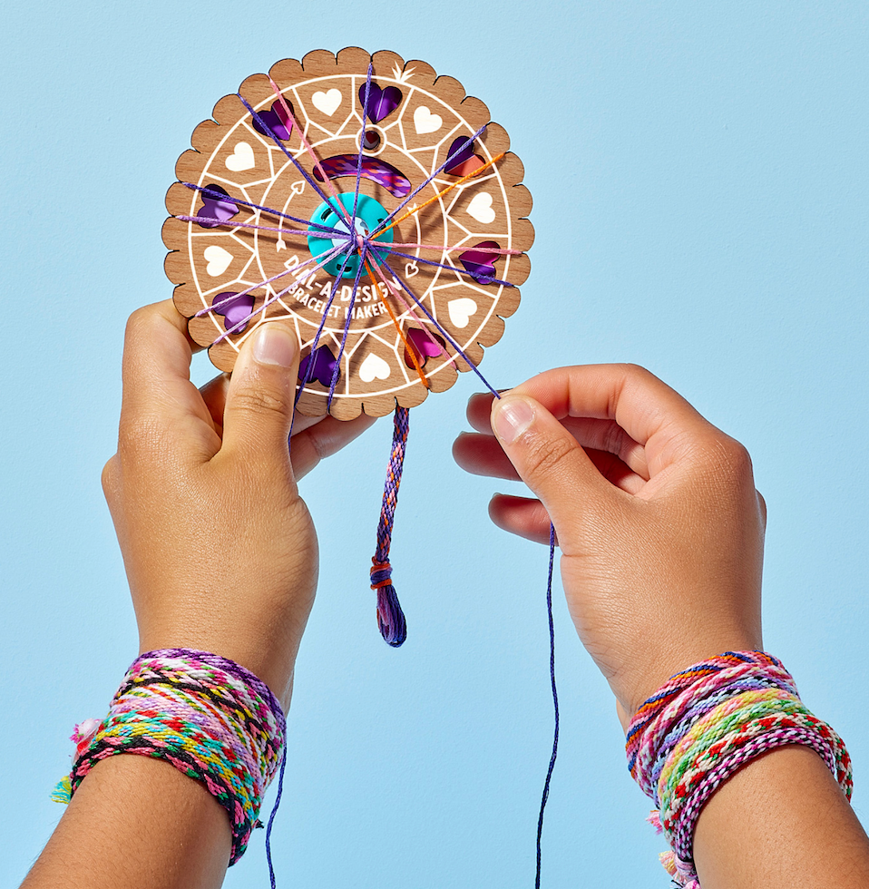 Dial-A-Design Bracelet Wheel – World of Mirth